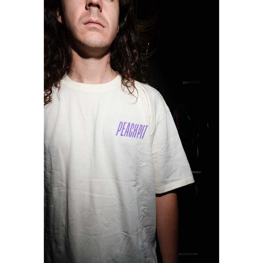 Peach Pit | Magpie Tee